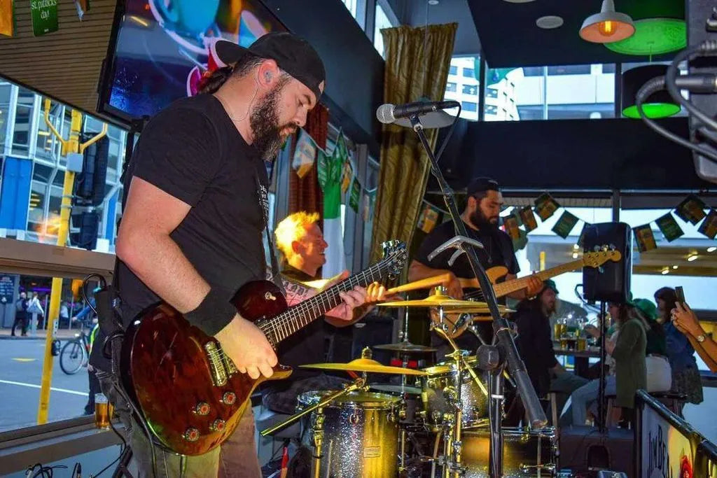 5 Benefits of In-Ear Monitors for Live Music Performances | Pacific Ears